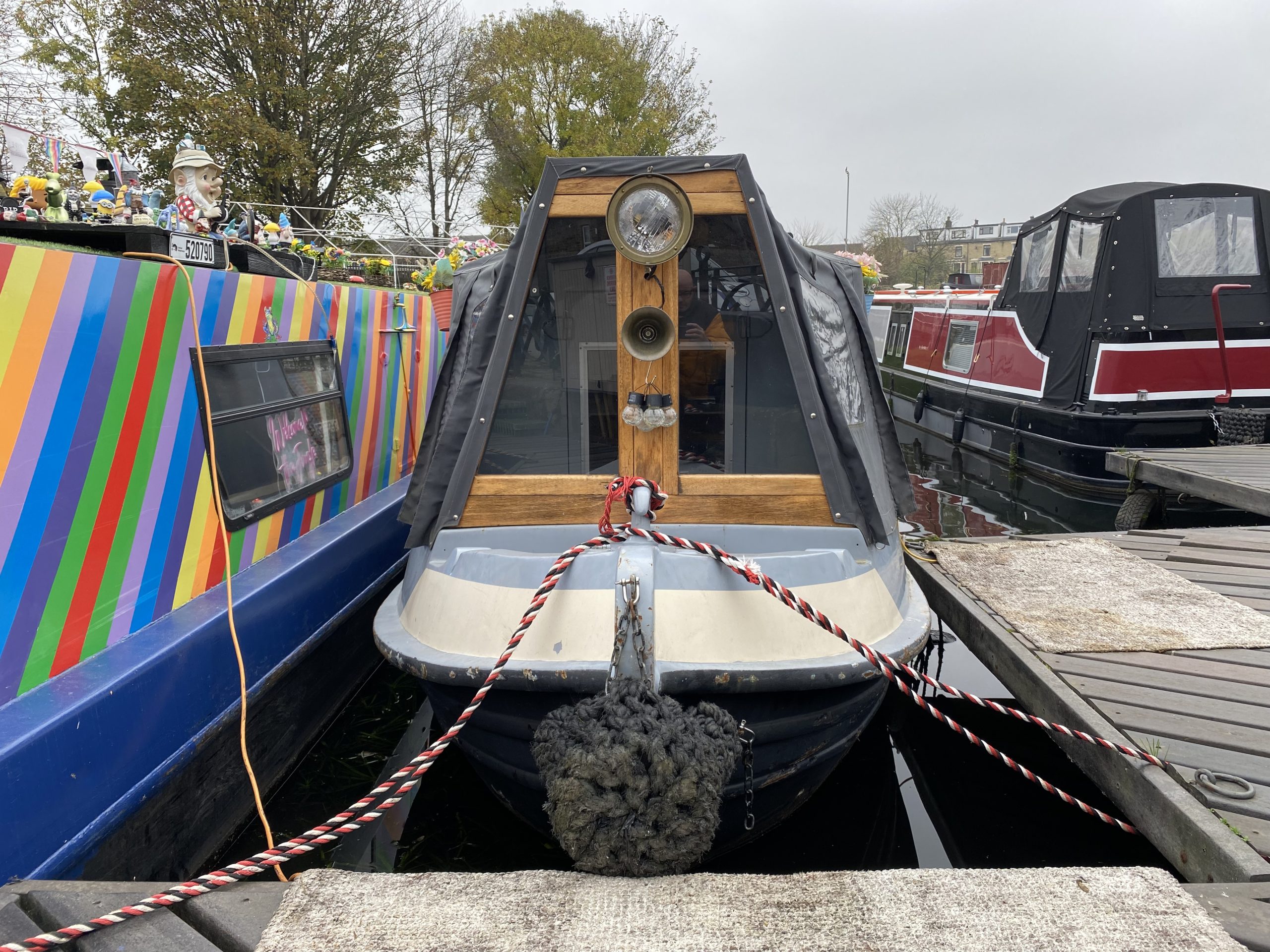Snow Orca - Narrowboats.uk