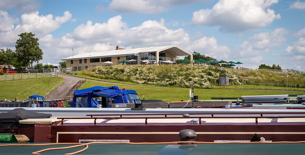 Hill Farm Marina - Narrowboats.uk