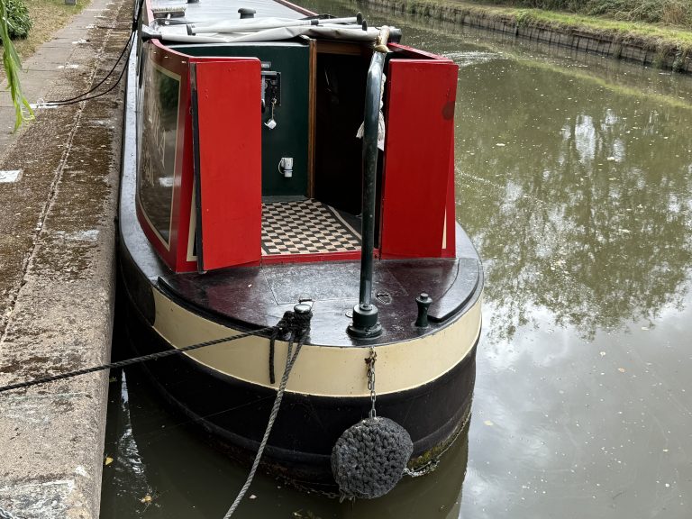 High Jump - Narrowboats.uk